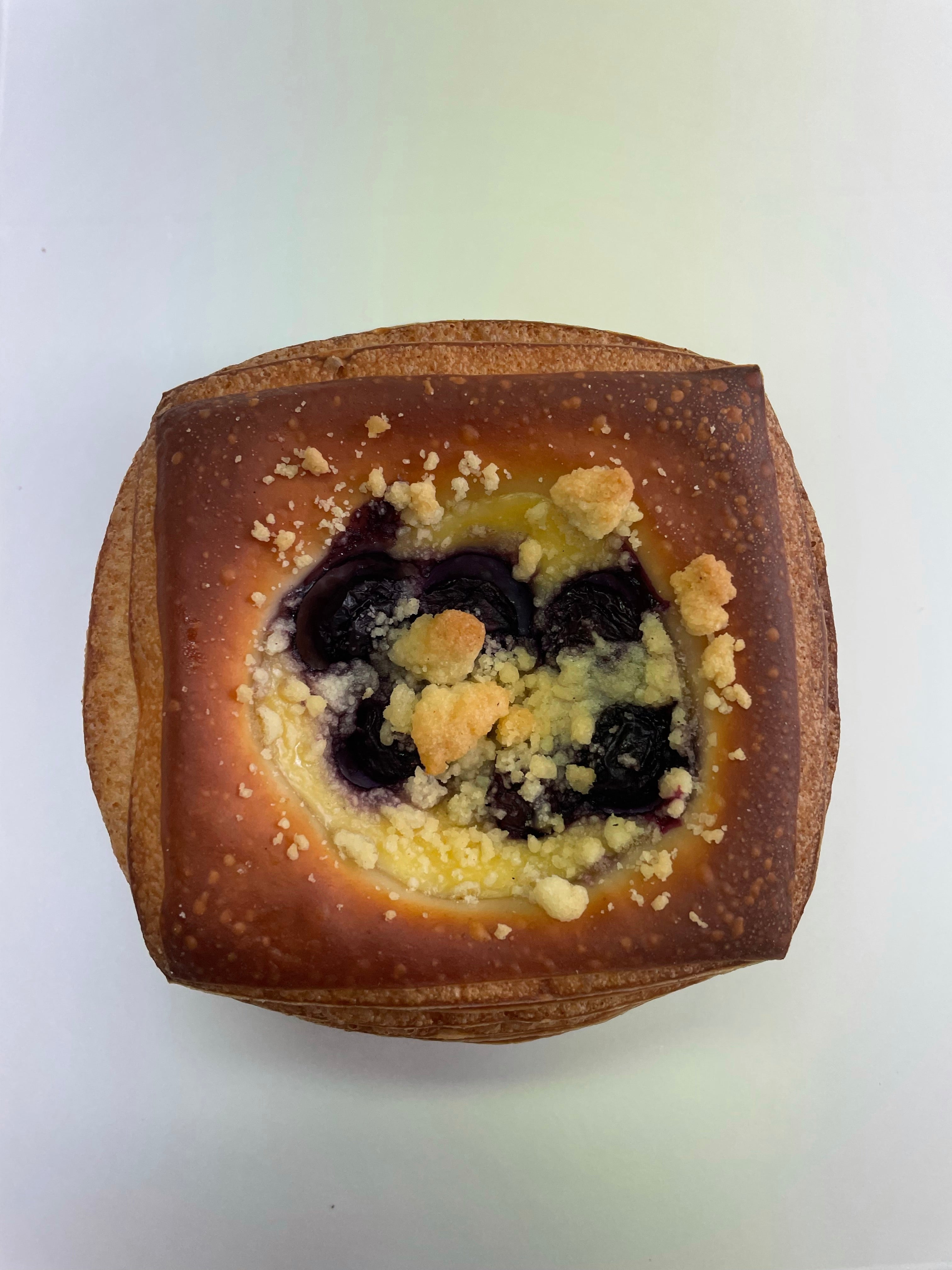 Blueberry Crumble Danish – Slowbreads Sydney